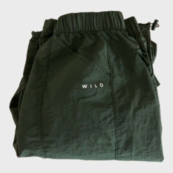 Wilo The Label | Pants & Jumpsuits | Wilo The Label Parachute Cargo ...